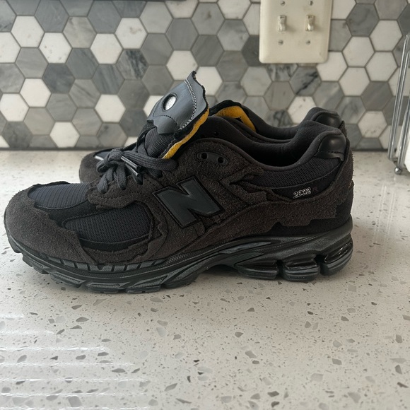 Shoes | 202r Protection Pack Phantom Black | Poshmark